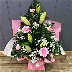 Hocknells Florist Crewe - Order Online or 01270 212343